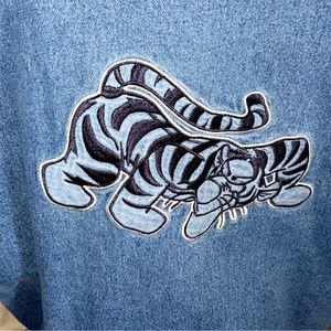 Disney | Jackets & Coats | Vintage Disney Tigger Denim Jacket | Poshmark